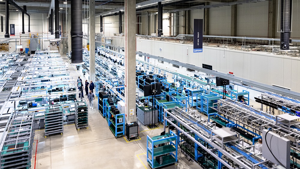 Lenovo inaugura oficialmente fábrica na Europa - Business-IT